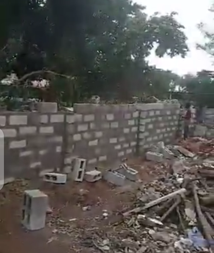 BUSTED: Peter Obi Reveals How Fence Was Erected at Night on Demolished ...