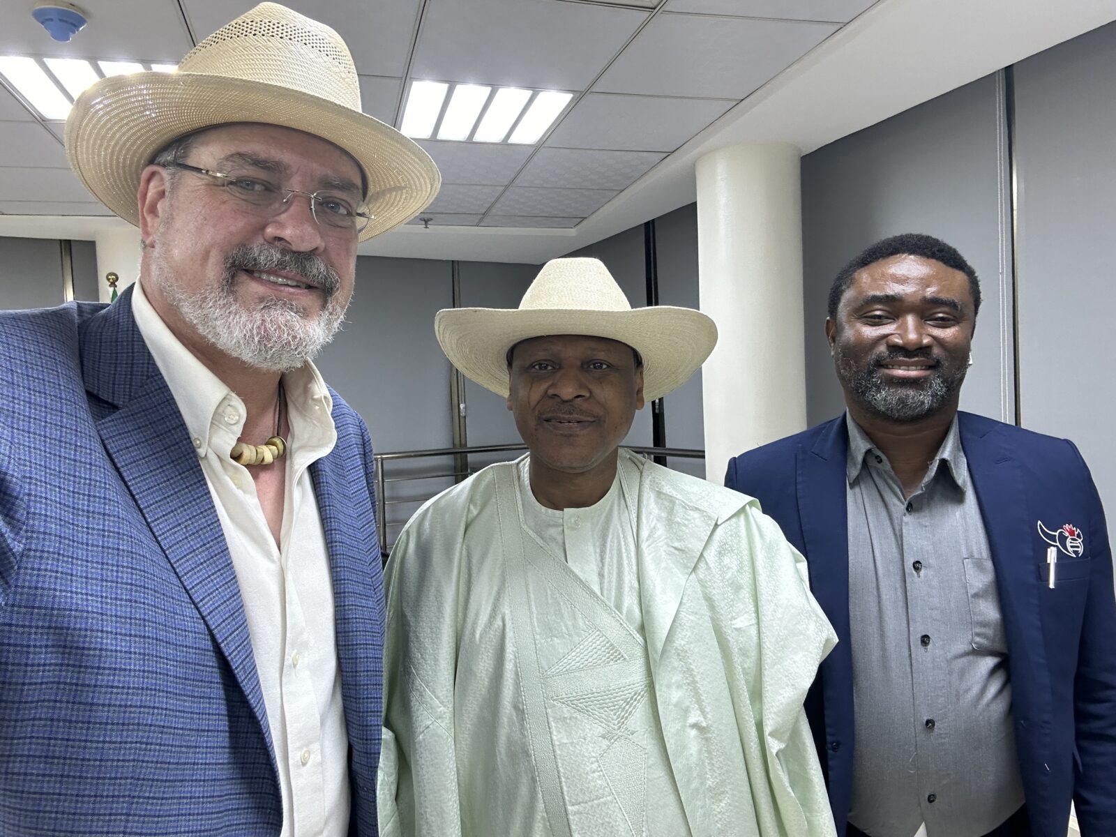 Mike Arnold Blasts Tinubu’s Information Minister, Mohammed Idris for ...